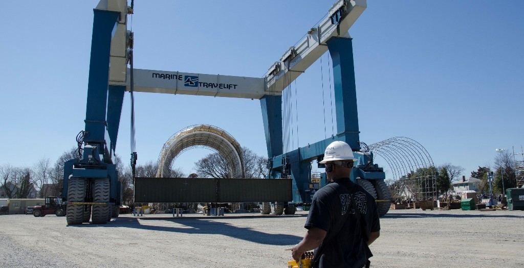 604-TON BARGE FABRICATION - Steel America